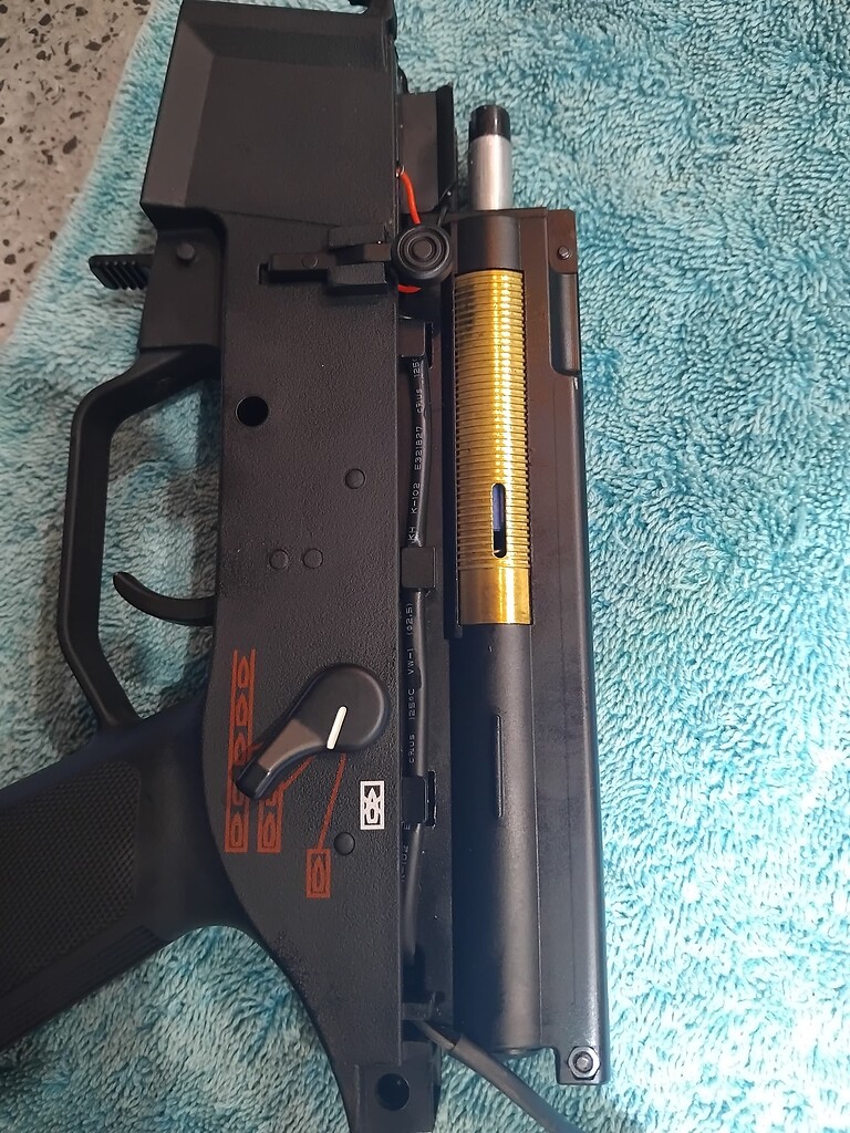 LDT UMP 45 fun..(Or, two heads are better than one...) - Gel Blaster Forum